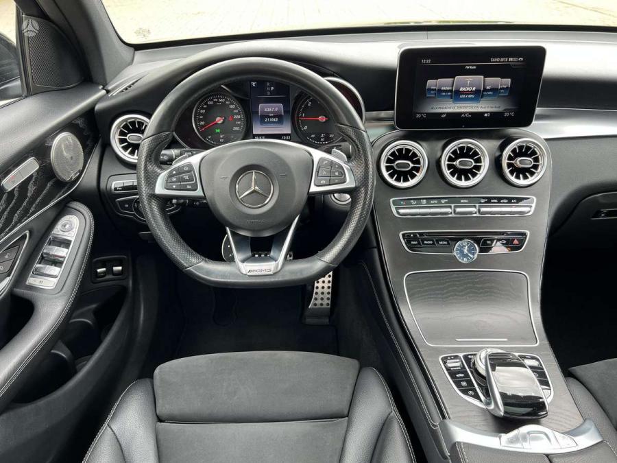 Grey Mercedes-Benz GLC 250 2015 in Kedainiai, with an engine capacity of 2.14 L and mileage of 211 thousand km for 20350 €, photo 40 on AUTOMOTO.COM.LV