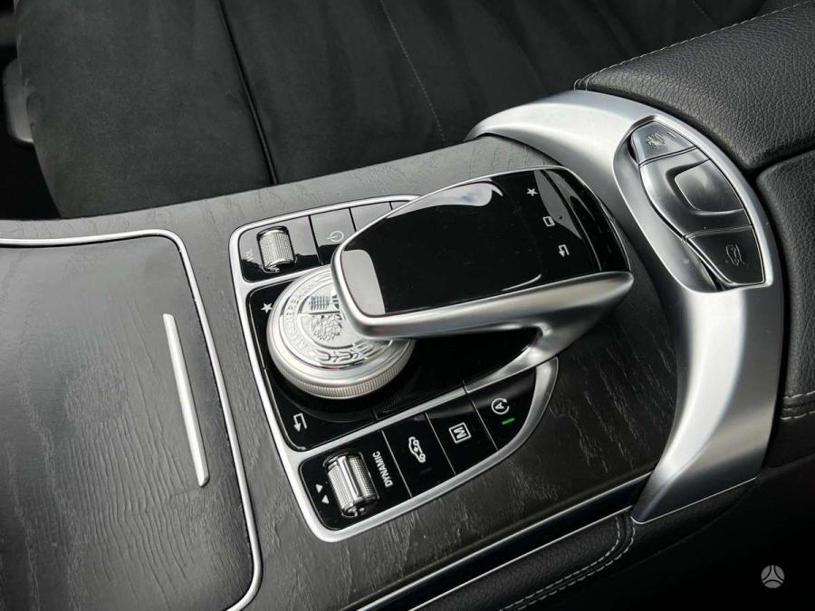 Grey Mercedes-Benz GLC 250 2015 in Kedainiai, with an engine capacity of 2.14 L and mileage of 211 thousand km for 20350 €, photo 50 on AUTOMOTO.COM.LV