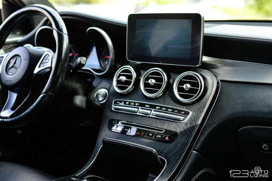 Pelēks Mercedes-Benz GLC 250 2015 Kretinga, ar dzinēja tilpumu 2.15 L un nobraukumu 294 tūkst. km par 18900 €, foto 21 vietnē AUTOMOTO.COM.LV