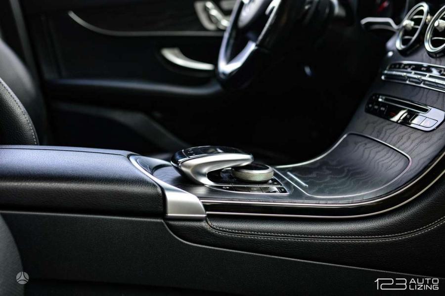 Pelēks Mercedes-Benz GLC 250 2015 Kretinga, ar dzinēja tilpumu 2.15 L un nobraukumu 294 tūkst. km par 18900 €, foto 26 vietnē AUTOMOTO.COM.LV