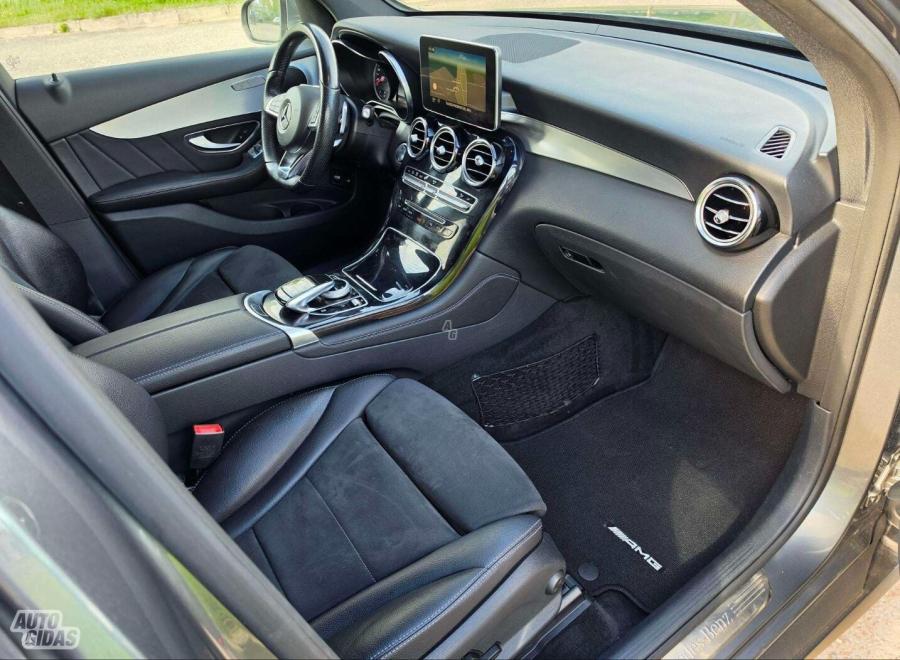 Pelēks Mercedes-Benz GLC 250 2015 Kauņa, ar dzinēja tilpumu 2.10 L un nobraukumu 238 tūkst. km par 15550 €, foto 6 vietnē AUTOMOTO.COM.LV
