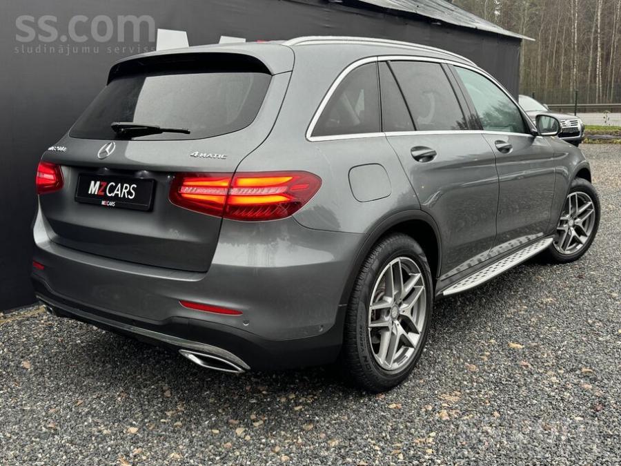 Grey Mercedes-Benz GLC 250 2016 in Riga, with an engine capacity of 2.20 L and mileage of 183 thousand km for 20990 €, photo 4 on AUTOMOTO.COM.LV