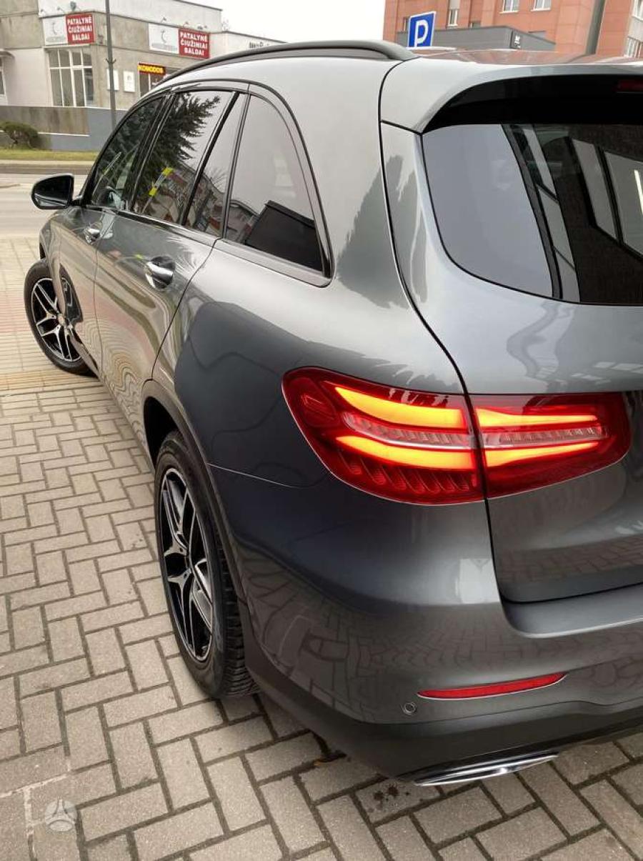 Pelēks Mercedes-Benz GLC 250 2016 Marijampole, ar dzinēja tilpumu 2.14 L un nobraukumu 249 tūkst. km par 19450 €, foto 11 vietnē AUTOMOTO.COM.LV
