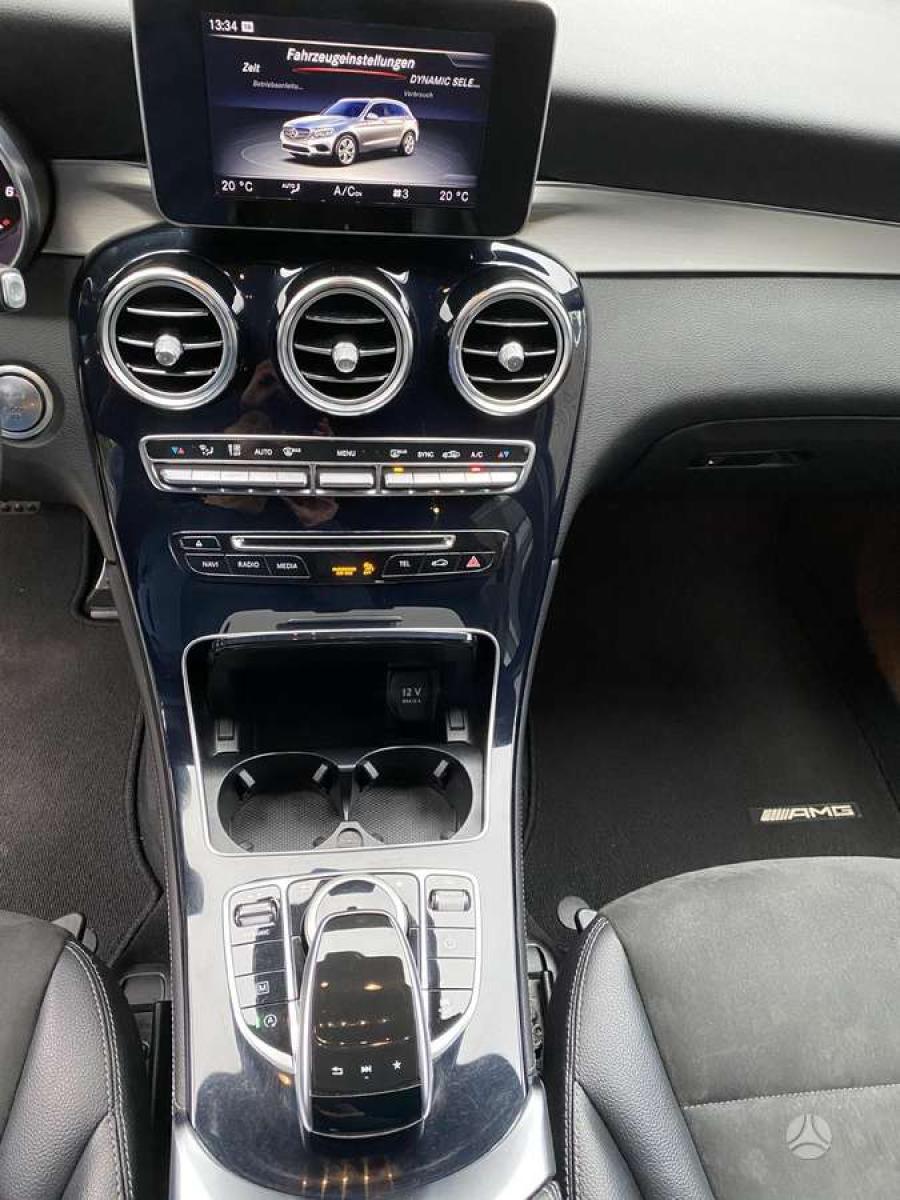Pelēks Mercedes-Benz GLC 250 2016 Marijampole, ar dzinēja tilpumu 2.14 L un nobraukumu 249 tūkst. km par 19450 €, foto 20 vietnē AUTOMOTO.COM.LV