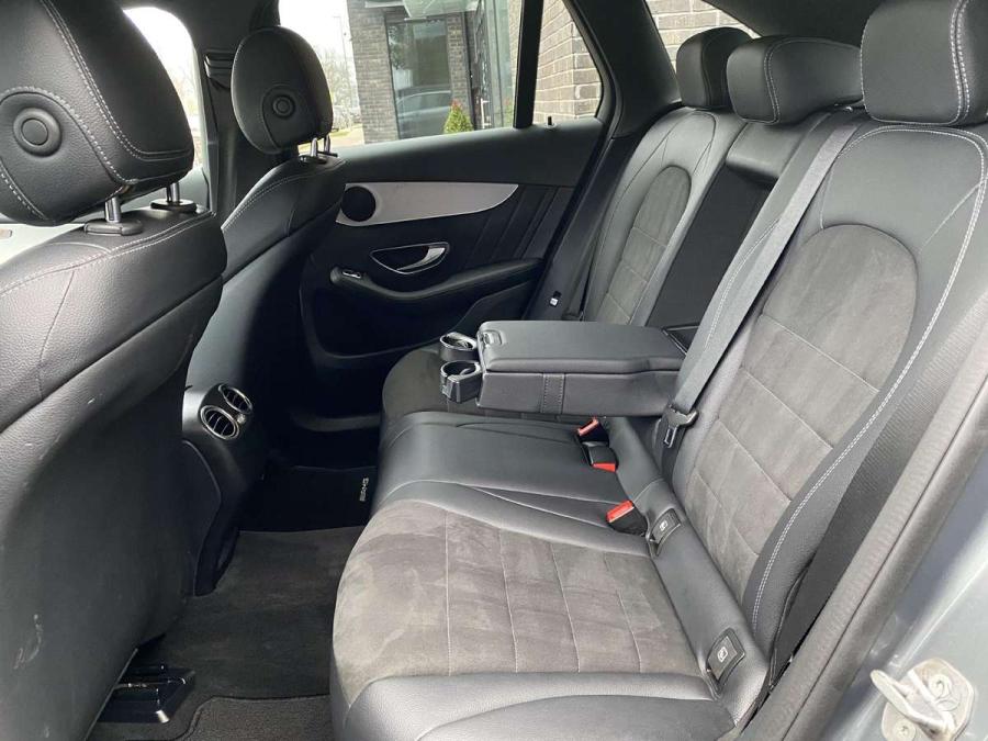 Pelēks Mercedes-Benz GLC 250 2016 Marijampole, ar dzinēja tilpumu 2.14 L un nobraukumu 249 tūkst. km par 19450 €, foto 32 vietnē AUTOMOTO.COM.LV