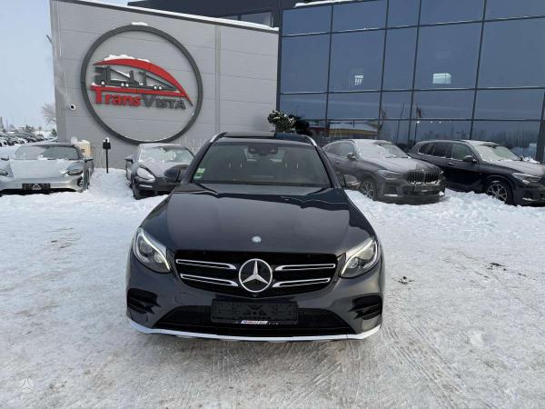 Grey Mercedes-Benz GLC 250 2016 in Telschi, with an engine capacity of 2.14 L and mileage of 253 thousand km for 19300 €, photo 1 on AUTOMOTO.COM.LV