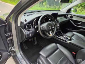 Grey Mercedes-Benz GLC 250 2016 in Kaunas, with an engine capacity of 2.20 L and mileage of 209 thousand km for 15989 €, photo 11 on AUTOMOTO.COM.LV