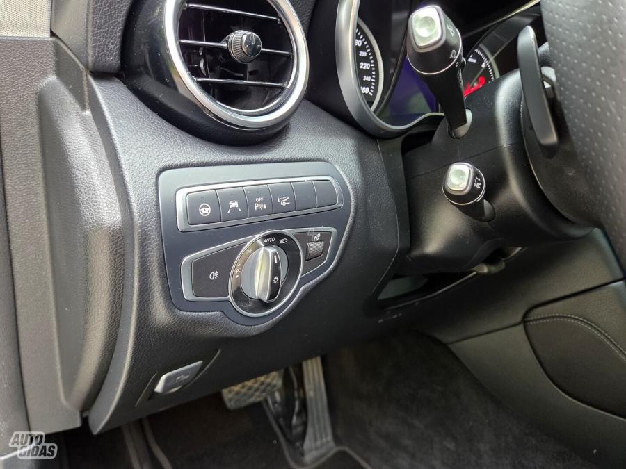 Grey Mercedes-Benz GLC 250 2016 in Kaunas, with an engine capacity of 2.20 L and mileage of 209 thousand km for 15989 €, photo 18 on AUTOMOTO.COM.LV