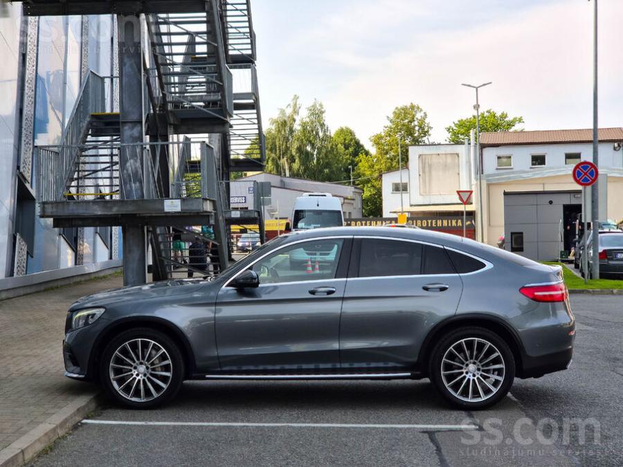 Grey Mercedes-Benz GLC 250 2016 in Riga, with an engine capacity of 2.20 L and mileage of 202 thousand km for 21555 €, photo 6 on AUTOMOTO.COM.LV