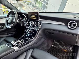 Grey Mercedes-Benz GLC 250 2016 in Riga, with an engine capacity of 2.20 L and mileage of 202 thousand km for 21555 €, photo 12 on AUTOMOTO.COM.LV