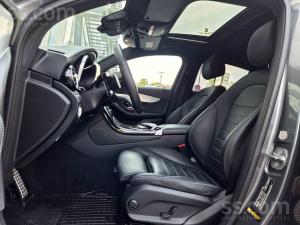 Grey Mercedes-Benz GLC 250 2016 in Riga, with an engine capacity of 2.20 L and mileage of 202 thousand km for 21555 €, photo 13 on AUTOMOTO.COM.LV
