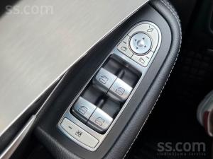 Grey Mercedes-Benz GLC 250 2016 in Riga, with an engine capacity of 2.20 L and mileage of 202 thousand km for 21555 €, photo 19 on AUTOMOTO.COM.LV