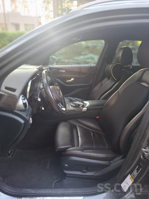 Mercedes-Benz GLC 250 2016 Jūrmala vietnē Pelēks Mercedes-Benz GLC 250 2016 Jūrmala, ar dzinēja tilpumu 2.00 L un nobraukumu 134 tūkst. km par 25500 €, foto 6 vietnē AUTOMOTO.COM.LV