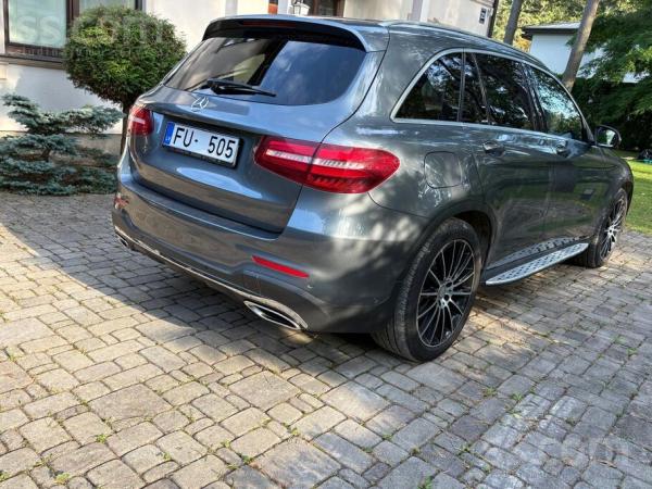 Mercedes-Benz GLC 250 2016 Jūrmala vietnē Pelēks Mercedes-Benz GLC 250 2016 Jūrmala, ar dzinēja tilpumu 2.00 L un nobraukumu 134 tūkst. km par 25500 €, foto 9 vietnē AUTOMOTO.COM.LV