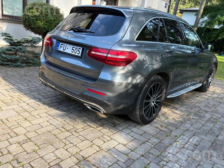 Pelēks Mercedes-Benz GLC 250 2016 Jūrmala, ar dzinēja tilpumu 2.00 L un nobraukumu 134 tūkst. km par 25500 €, foto 9 vietnē AUTOMOTO.COM.LV
