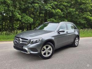 Grey Mercedes-Benz GLC 250 2016 in Kaunas, with an engine capacity of 2.14 L and mileage of 210 thousand km for 16989 €, photo  on AUTOMOTO.COM.LV