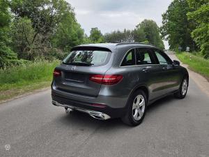 Pelēks Mercedes-Benz GLC 250 2016 Kauņa, ar dzinēja tilpumu 2.14 L un nobraukumu 210 tūkst. km par 16989 €, foto 6 vietnē AUTOMOTO.COM.LV