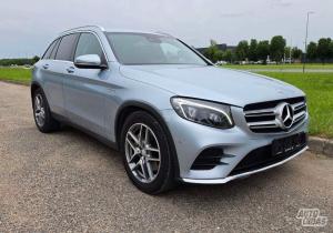 Pelēks Mercedes-Benz GLC 250 2016 Kauņa, ar dzinēja tilpumu 2.10 L un nobraukumu 302 tūkst. km par 14950 €, foto 3 vietnē AUTOMOTO.COM.LV