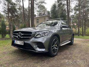 Pelēks Mercedes-Benz GLC 250 2017 Rīga, ar dzinēja tilpumu 2.20 L un nobraukumu 126 tūkst. km par 24750 €, foto 1 vietnē AUTOMOTO.COM.LV