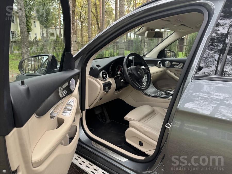 Pelēks Mercedes-Benz GLC 250 2017 Rīga, ar dzinēja tilpumu 2.20 L un nobraukumu 126 tūkst. km par 24750 €, foto 8 vietnē AUTOMOTO.COM.LV