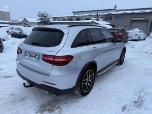 Grey Mercedes-Benz GLC 250 2017 in Telschi, with an engine capacity of 2.14 L and mileage of 232 thousand km for 19900 €, photo 3 on AUTOMOTO.COM.LV