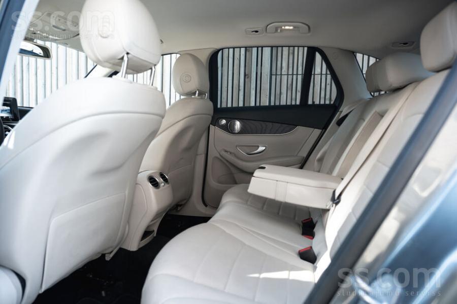 Pelēks Mercedes-Benz GLC 250 2017 Rīga, ar dzinēja tilpumu 2.20 L un nobraukumu 139 tūkst. km par 22900 €, foto 15 vietnē AUTOMOTO.COM.LV