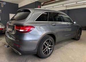 Pelēks Mercedes-Benz GLC 250 2017 Vilkaviškis, ar dzinēja tilpumu 2.14 L un nobraukumu 220 tūkst. km par 14800 €, foto 6 vietnē AUTOMOTO.COM.LV
