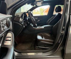 Pelēks Mercedes-Benz GLC 250 2017 Vilkaviškis, ar dzinēja tilpumu 2.14 L un nobraukumu 220 tūkst. km par 14800 €, foto 10 vietnē AUTOMOTO.COM.LV