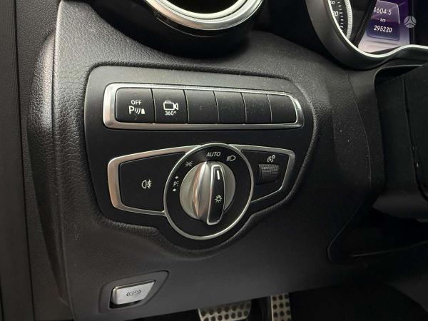 Pelēks Mercedes-Benz GLC 250 2017 Tauragė, ar dzinēja tilpumu 2.20 L un nobraukumu 295 tūkst. km par 16400 €, foto 10 vietnē AUTOMOTO.COM.LV