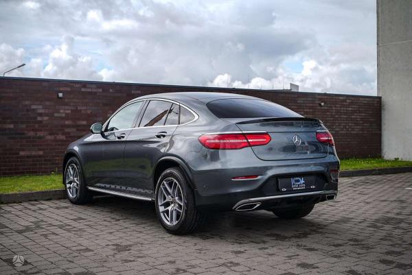 Grey Mercedes-Benz GLC 250 2017 in Marijampole, with an engine capacity of 2.14 L and mileage of 144 thousand km for 27450 €, photo 7 on AUTOMOTO.COM.LV