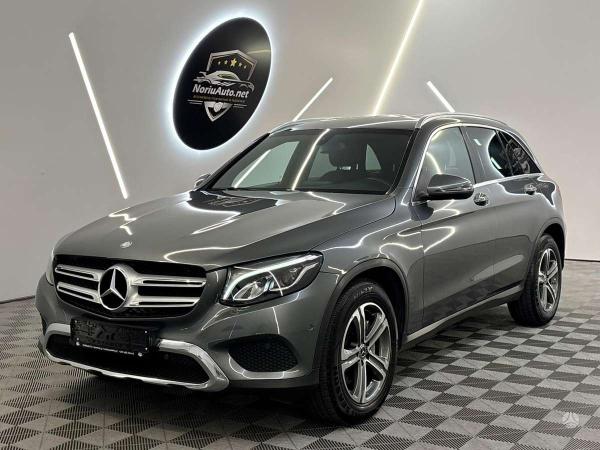 Grey Mercedes-Benz GLC 250 2017 in Marijampole, with an engine capacity of 2.14 L and mileage of 247 thousand km for 13999 €, photo 8 on AUTOMOTO.COM.LV