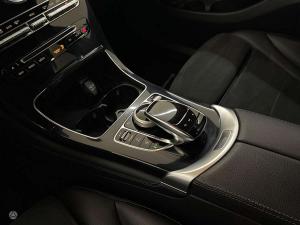 Grey Mercedes-Benz GLC 250 2017 in Marijampole, with an engine capacity of 2.14 L and mileage of 247 thousand km for 13999 €, photo 19 on AUTOMOTO.COM.LV