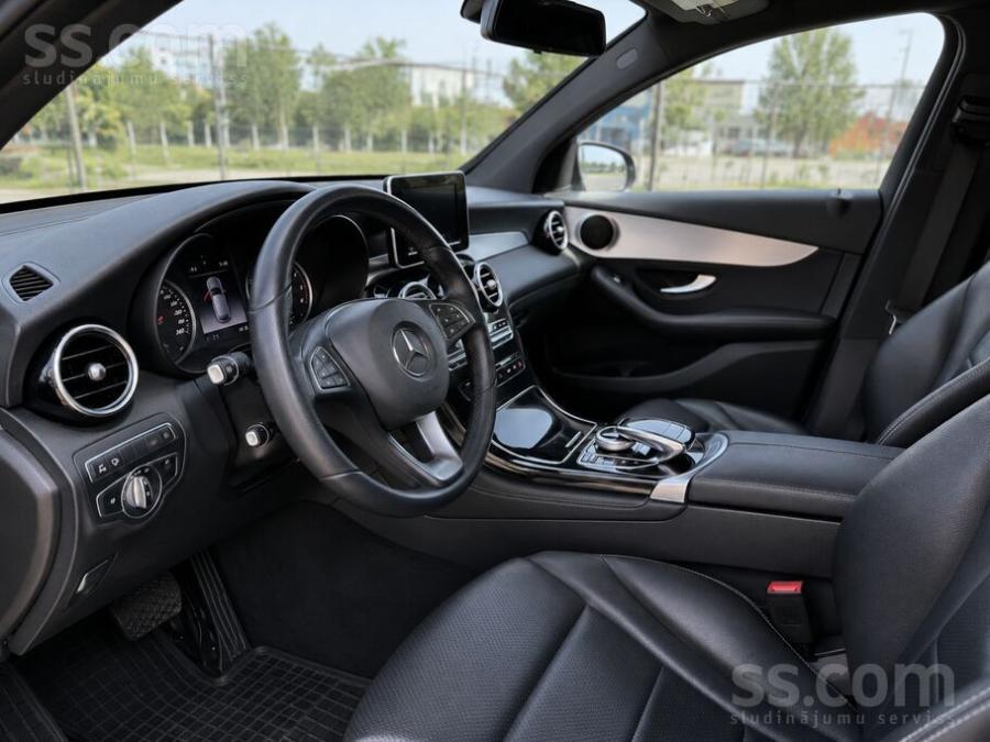 Pelēks Mercedes-Benz GLC 250 2018 Rīga, ar dzinēja tilpumu 2.20 L un nobraukumu 234 tūkst. km par 26900 €, foto 11 vietnē AUTOMOTO.COM.LV