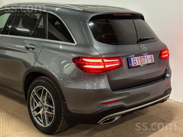 Grey Mercedes-Benz GLC 250 2018 in Jurmala, with an engine capacity of 2.20 L and mileage of 211 thousand km for 24750 €, photo 6 on AUTOMOTO.COM.LV