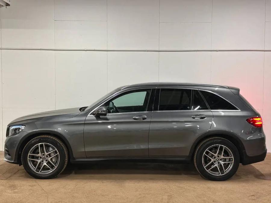 Pelēks Mercedes-Benz GLC 250 2018 Jūrmala, ar dzinēja tilpumu 2.20 L un nobraukumu 211 tūkst. km par 24750 €, foto 7 vietnē AUTOMOTO.COM.LV