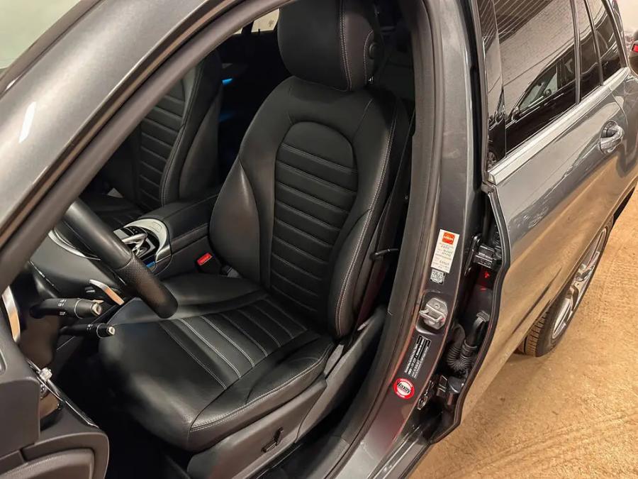 Pelēks Mercedes-Benz GLC 250 2018 Jūrmala, ar dzinēja tilpumu 2.20 L un nobraukumu 211 tūkst. km par 24750 €, foto 23 vietnē AUTOMOTO.COM.LV