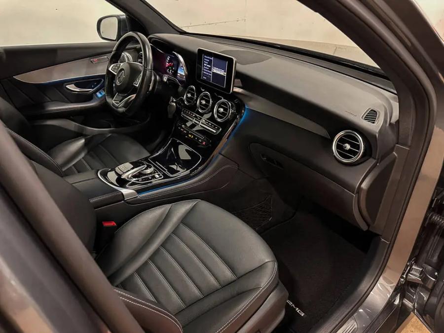 Pelēks Mercedes-Benz GLC 250 2018 Jūrmala, ar dzinēja tilpumu 2.20 L un nobraukumu 211 tūkst. km par 24750 €, foto 24 vietnē AUTOMOTO.COM.LV