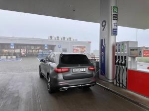 Pelēks Mercedes-Benz GLC 250 2018 Jūrmala, ar dzinēja tilpumu 2.20 L un nobraukumu 211 tūkst. km par 24750 €, foto 62 vietnē AUTOMOTO.COM.LV