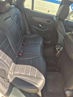 Grey Mercedes-Benz GLC 250 2018 in Vilnius, with an engine capacity of 2.14 L and mileage of 240 thousand km for 11950 €, photo 12 on AUTOMOTO.COM.LV