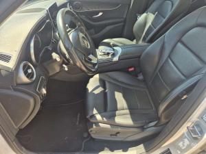 Grey Mercedes-Benz GLC 250 2018 in Vilnius, with an engine capacity of 2.14 L and mileage of 240 thousand km for 11950 €, photo 13 on AUTOMOTO.COM.LV