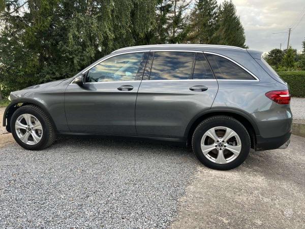 Grey Mercedes-Benz GLC 250 2019 in Kaunas, with an engine capacity of 2.14 L and mileage of 175 thousand km for 11350 €, photo 6 on AUTOMOTO.COM.LV