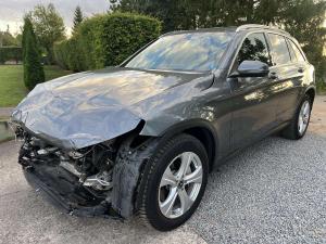 Grey Mercedes-Benz GLC 250 2019 in Kaunas, with an engine capacity of 2.14 L and mileage of 175 thousand km for 11350 €, photo 8 on AUTOMOTO.COM.LV