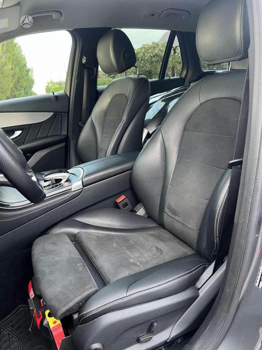 Grey Mercedes-Benz GLC 250 2019 in Kaunas, with an engine capacity of 2.14 L and mileage of 175 thousand km for 11350 €, photo 26 on AUTOMOTO.COM.LV
