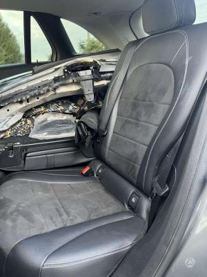 Grey Mercedes-Benz GLC 250 2019 in Kaunas, with an engine capacity of 2.14 L and mileage of 175 thousand km for 11350 €, photo 27 on AUTOMOTO.COM.LV