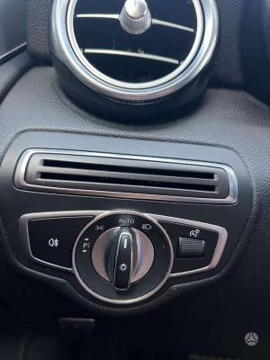 Grey Mercedes-Benz GLC 250 2019 in Kaunas, with an engine capacity of 2.14 L and mileage of 175 thousand km for 11350 €, photo 31 on AUTOMOTO.COM.LV