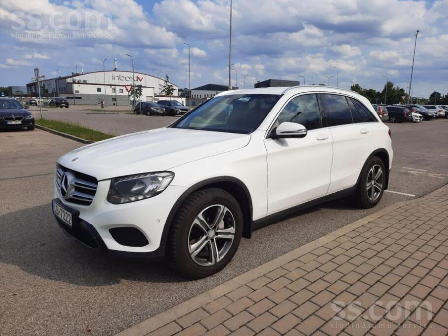 Balts Mercedes-Benz GLC 250 2015 Rīga, ar dzinēja tilpumu 2.20 L un nobraukumu 225 tūkst. km par 20500 €, foto 1 vietnē AUTOMOTO.COM.LV