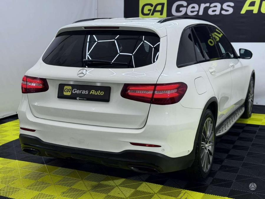 Balts Mercedes-Benz GLC 250 2015 Viļņa, ar dzinēja tilpumu 2.14 L un nobraukumu 428 tūkst. km par 16990 €, foto 6 vietnē AUTOMOTO.COM.LV
