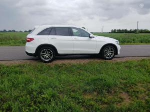 White Mercedes-Benz GLC 250 2015 in Kaunas, with an engine capacity of 2.14 L and mileage of 188 thousand km for 16800 €, photo 6 on AUTOMOTO.COM.LV