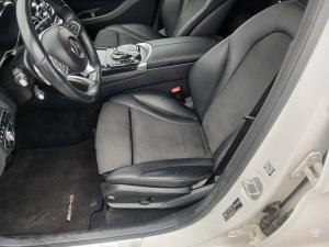 White Mercedes-Benz GLC 250 2015 in Kaunas, with an engine capacity of 2.14 L and mileage of 188 thousand km for 16800 €, photo 15 on AUTOMOTO.COM.LV
