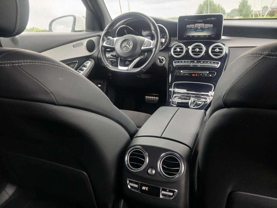 White Mercedes-Benz GLC 250 2015 in Kaunas, with an engine capacity of 2.14 L and mileage of 188 thousand km for 16800 €, photo 22 on AUTOMOTO.COM.LV